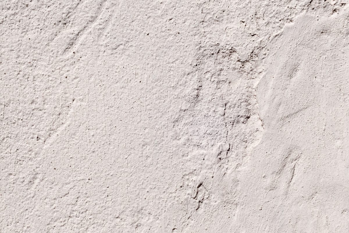 Subtle plaster white wall - Patternpictures.com